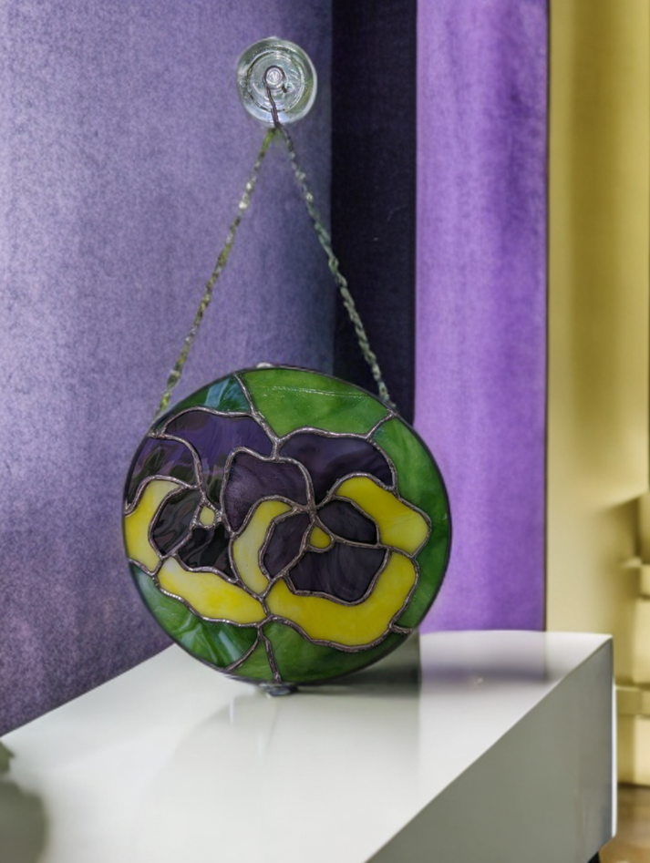 Pansy Circle – Simply Stained Glass